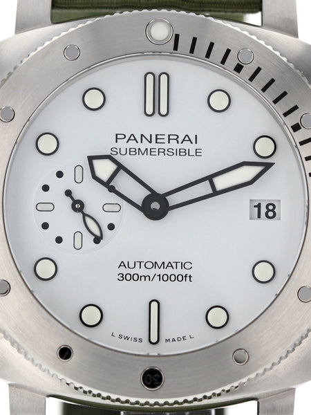 39681: Panerai Submersible Bianco, Ref. PAM02223, 2022 Full Set – Paul ...